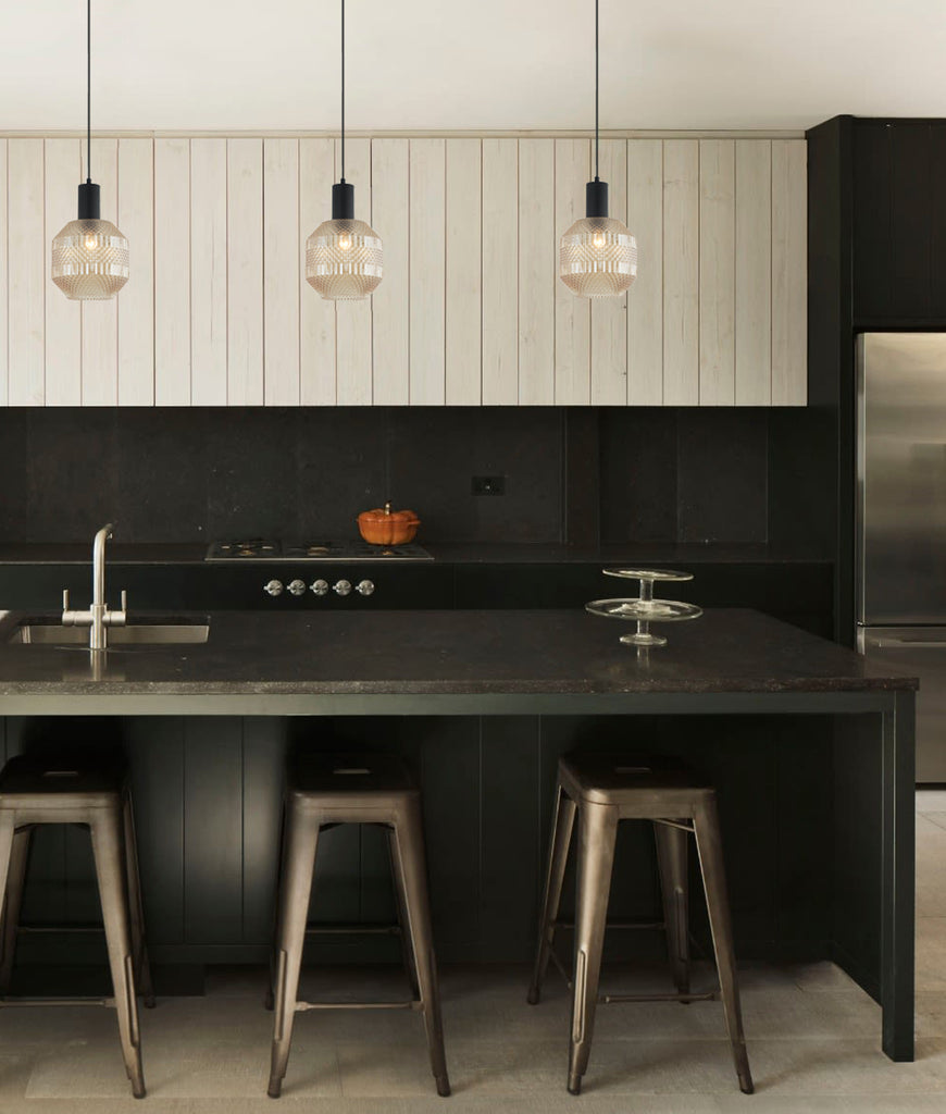 Maraca 1lt Glass Pendant Light – Roundabout Lighting